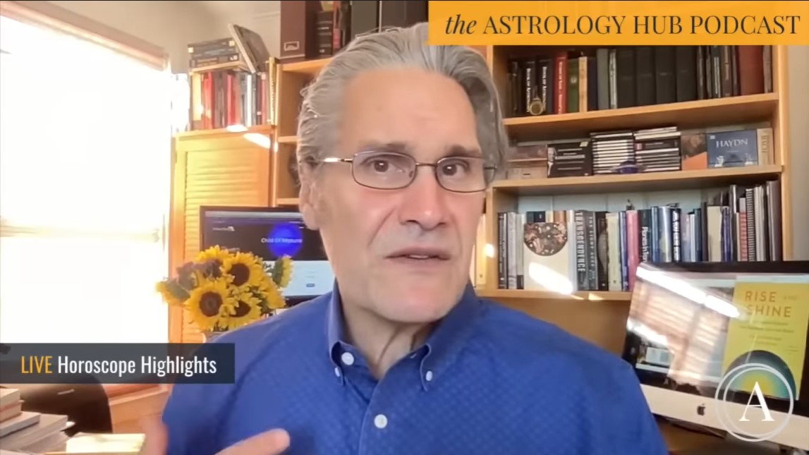 [HOROSCOPE HIGHLIGHTS] Navigating in a World of Dreams w/ Christopher ...